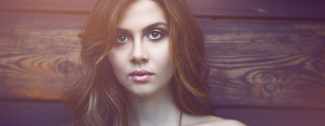 Julie Medrano's Instagram, Twitter & Facebook on IDCrawl